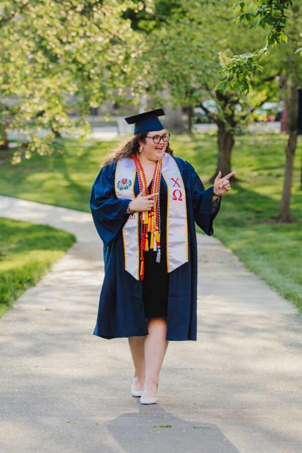 How to Give an Unforgettable Valedictorian Speech: Tips & Advice