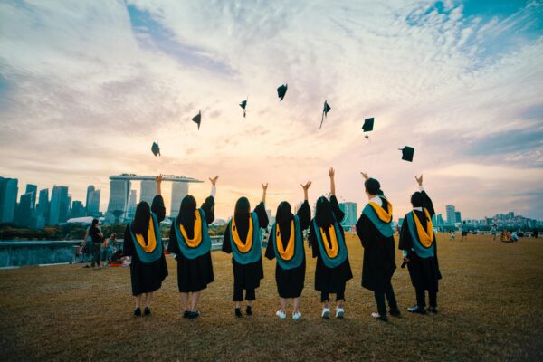 25 Essential Graduation Speech Best Practices to Use