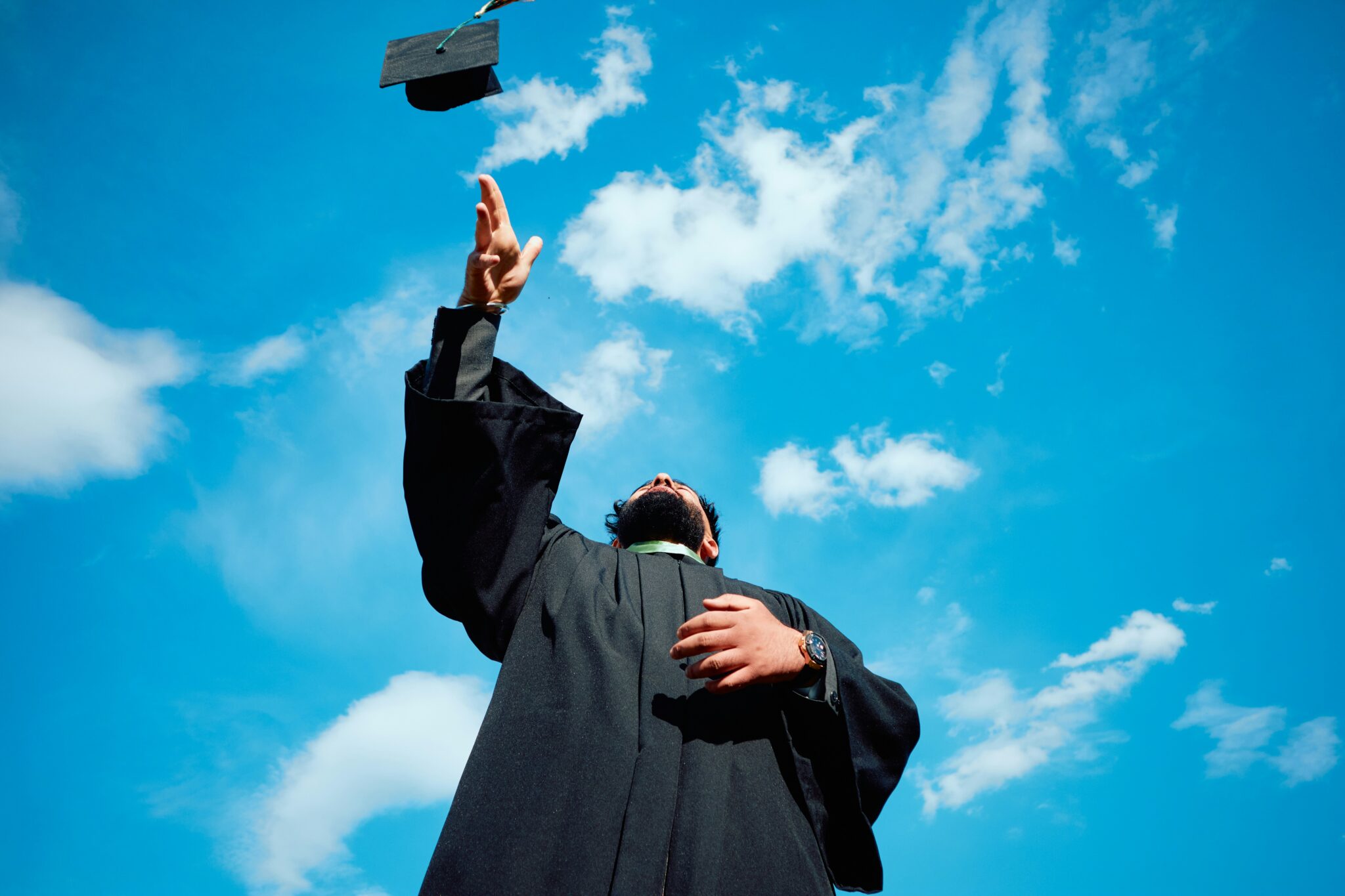 5 Top Valedictorian Speeches That Inspire and Motivate